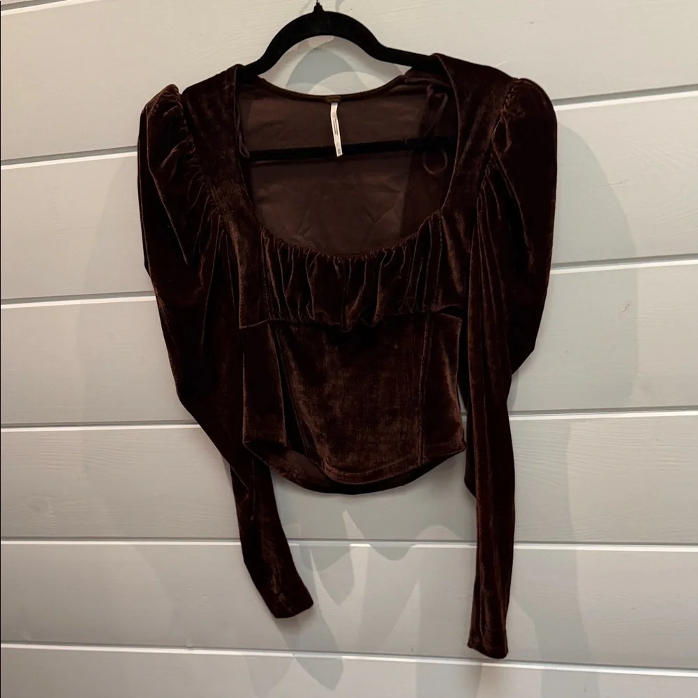 Free People | Tops | Free People Chocolate Velvet Puff Sleeve Blouse Xs ...